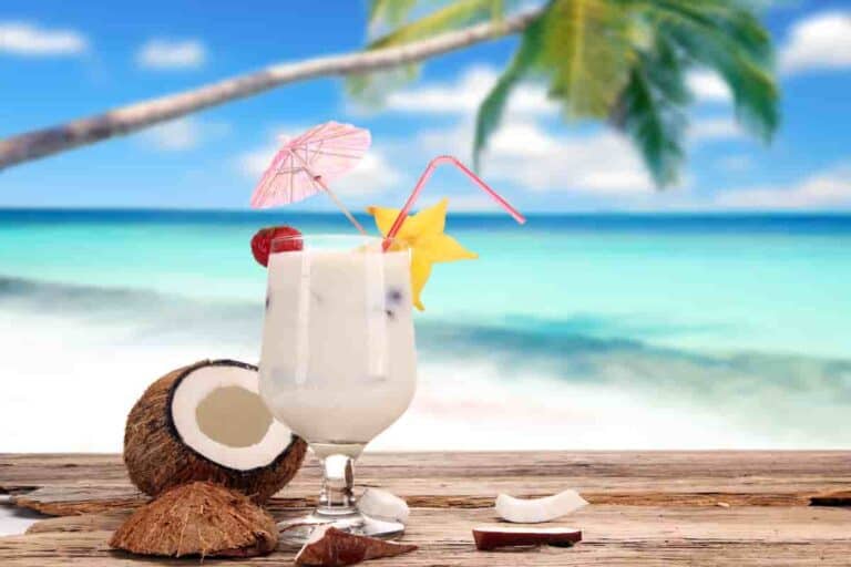 How To Have Fun At The Beach: 31 Fun Activities To Enjoy On The Beach ...